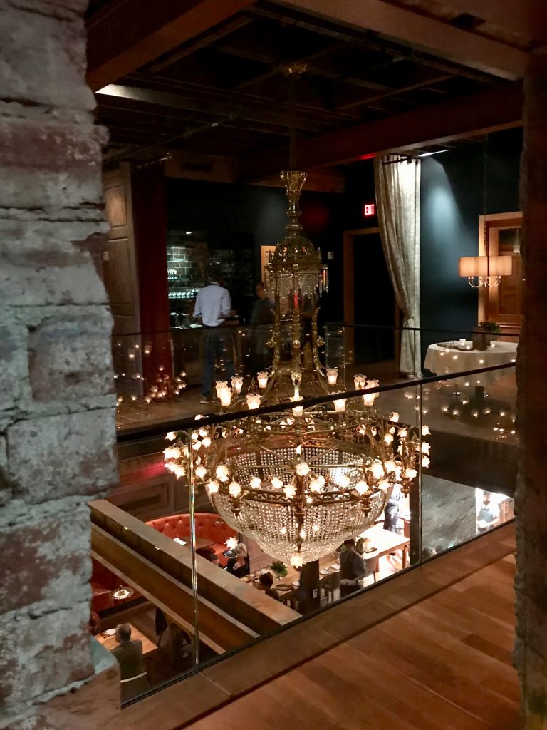 Boca, a Premier Cincinnati Dining Experience – Liberty Grove Press LLC